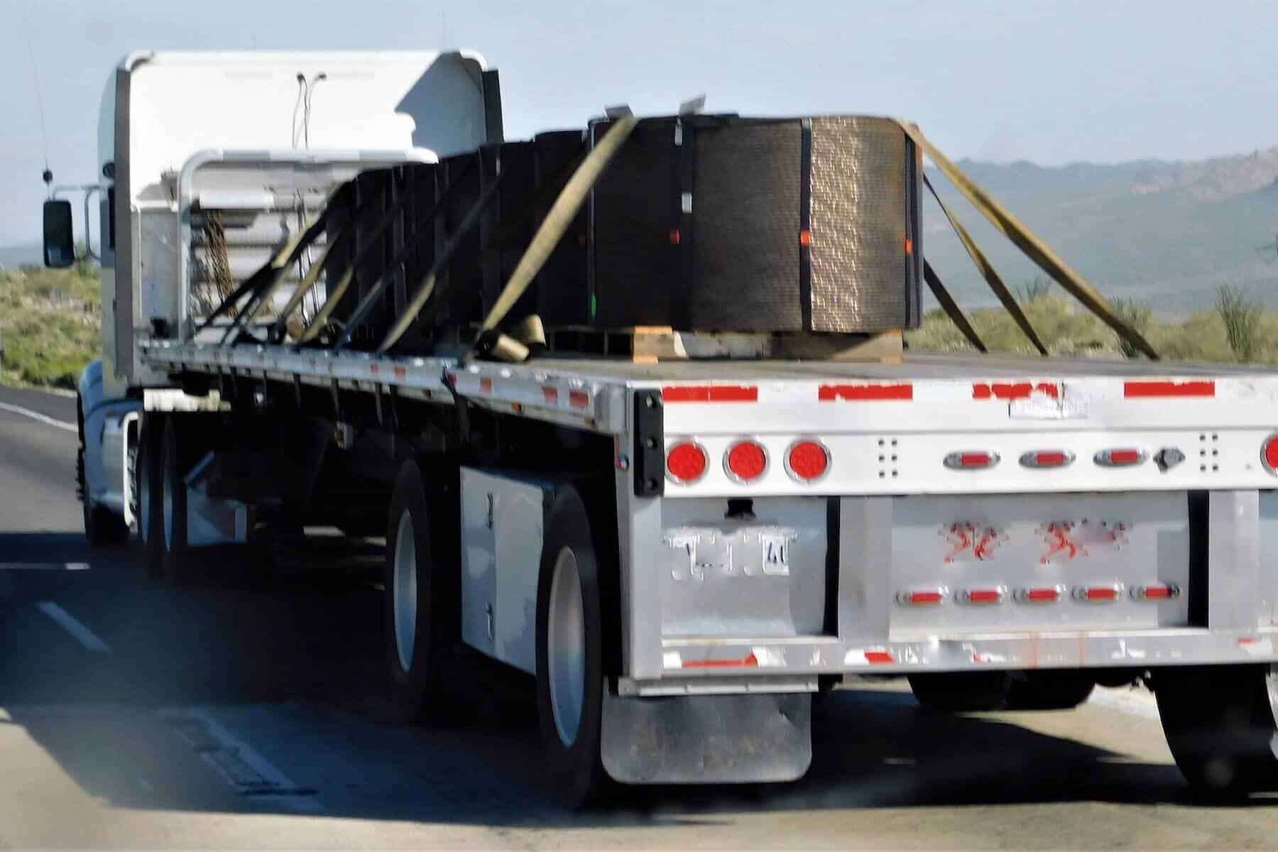 Safety Protocols and Practices of Flatbed Trucking Companies